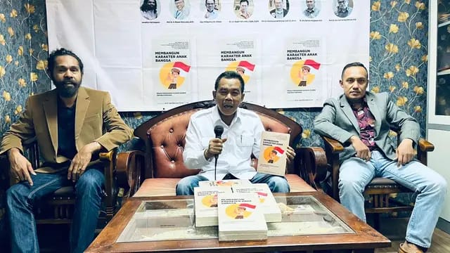 Arti Penting Kehadiran Buku Arti Penting Kehadiran Buku
